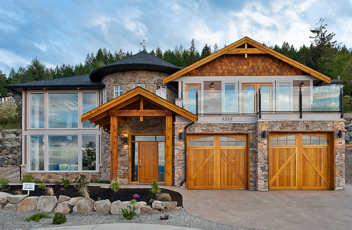 The Benefits of Building with Cedar | Alair Homes