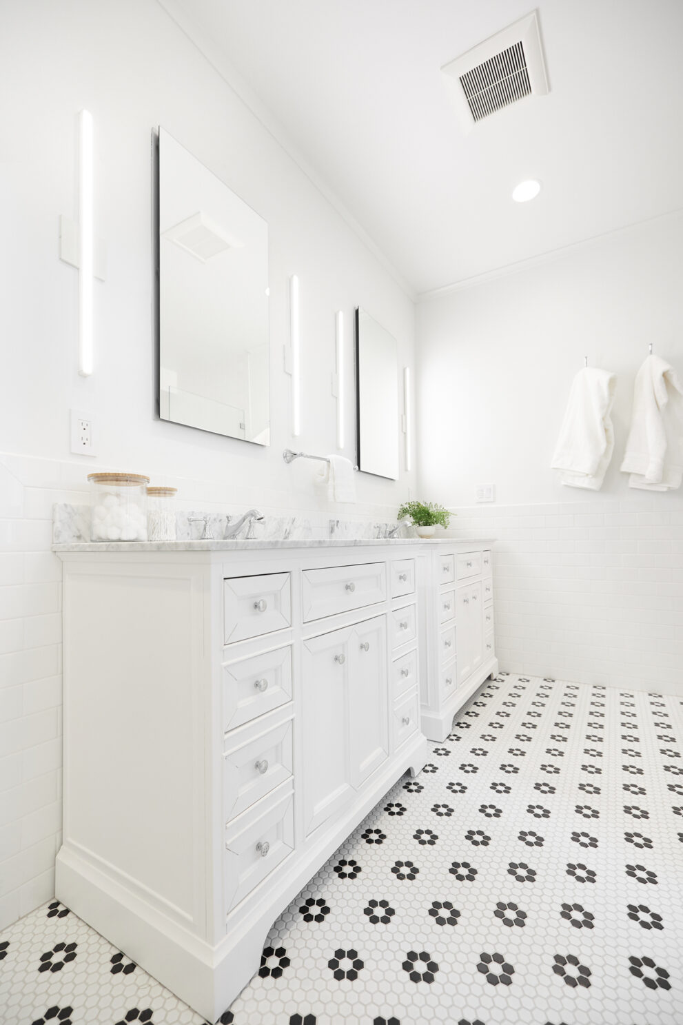 Hexagon Bathroom Floor Tile Ideas | Alair Homes