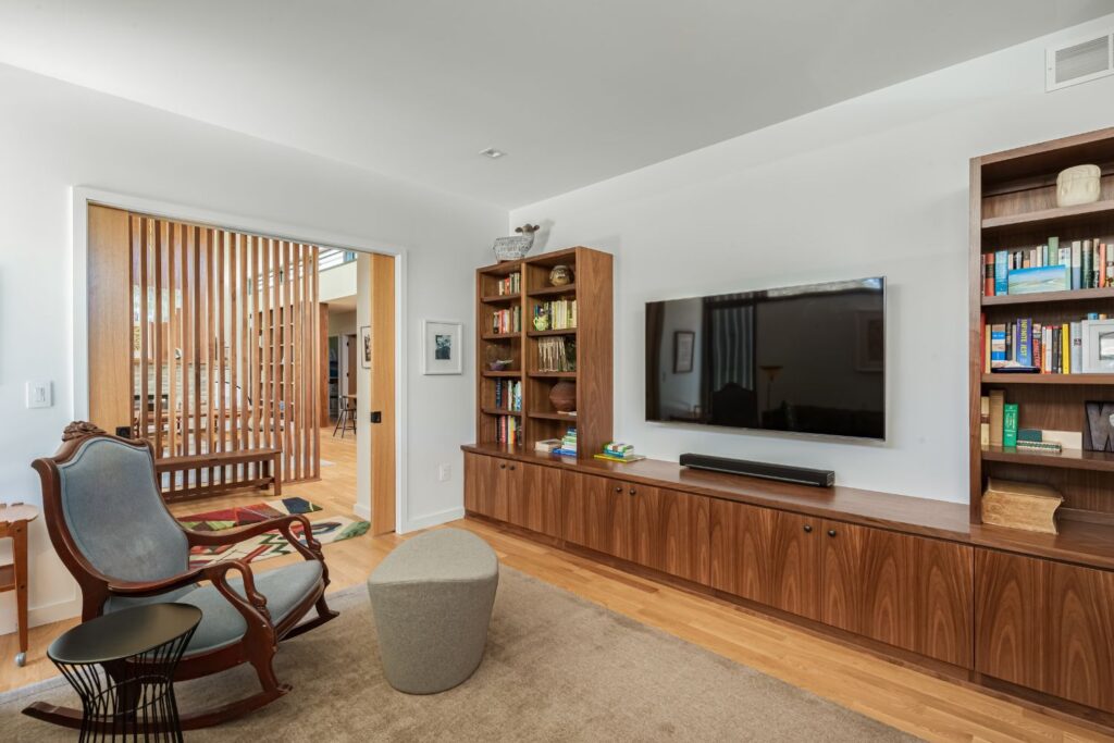 Lake Drive Mid-Century Modern New Home | Alair Homes